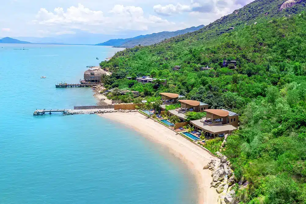 An Lam Retreats Saigon River - gochina